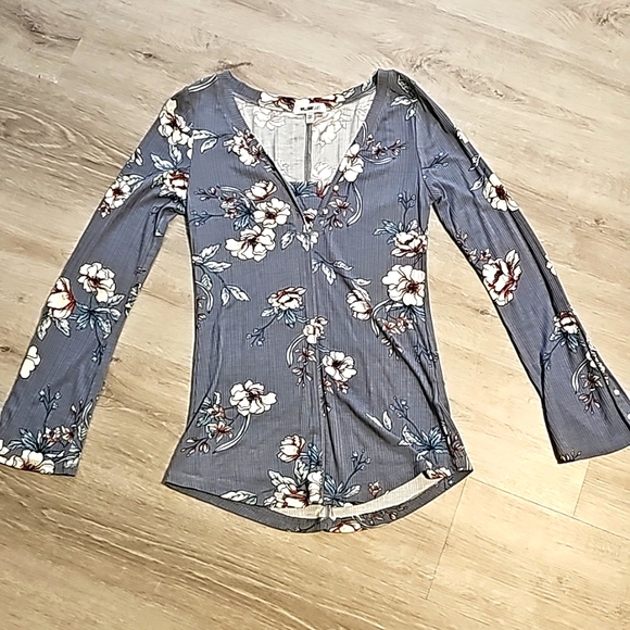 William Rast | Tops | William Rast Top | Poshmark